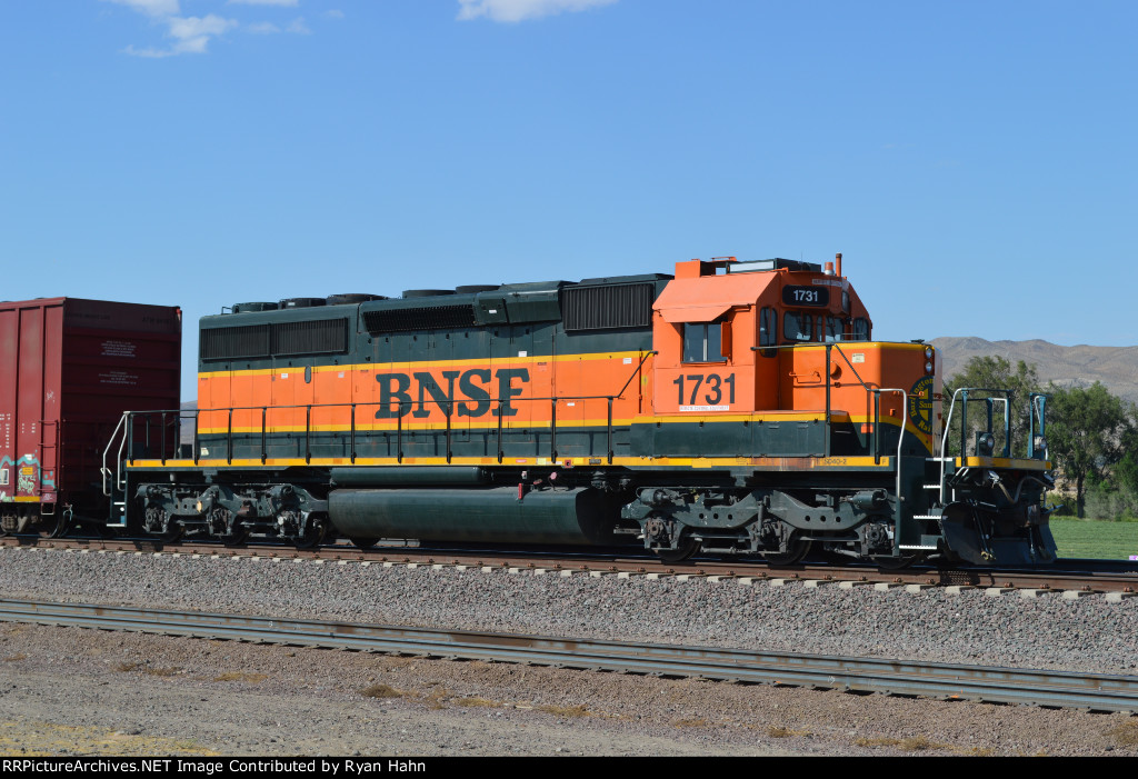 A single BNSF H1 SD40-2 out on the Mainline